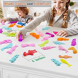 MIMIDOU 30 Pcs Finger Slingshot Animal Toy, Funny Stretchable Flick Rubber Animals, a Variety Simulation Animals Great for Various Festivals and Parties.