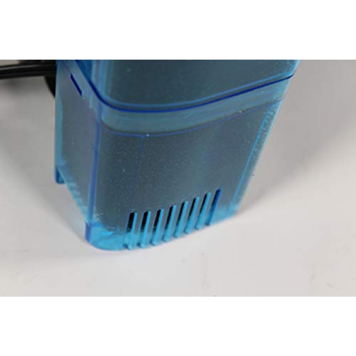 Penn-Plax Cascade 400 Fully Submersible Internal Filter – Provides Physical, Biological, and Chemical Filtration for Aquariums and Turtle Tanks