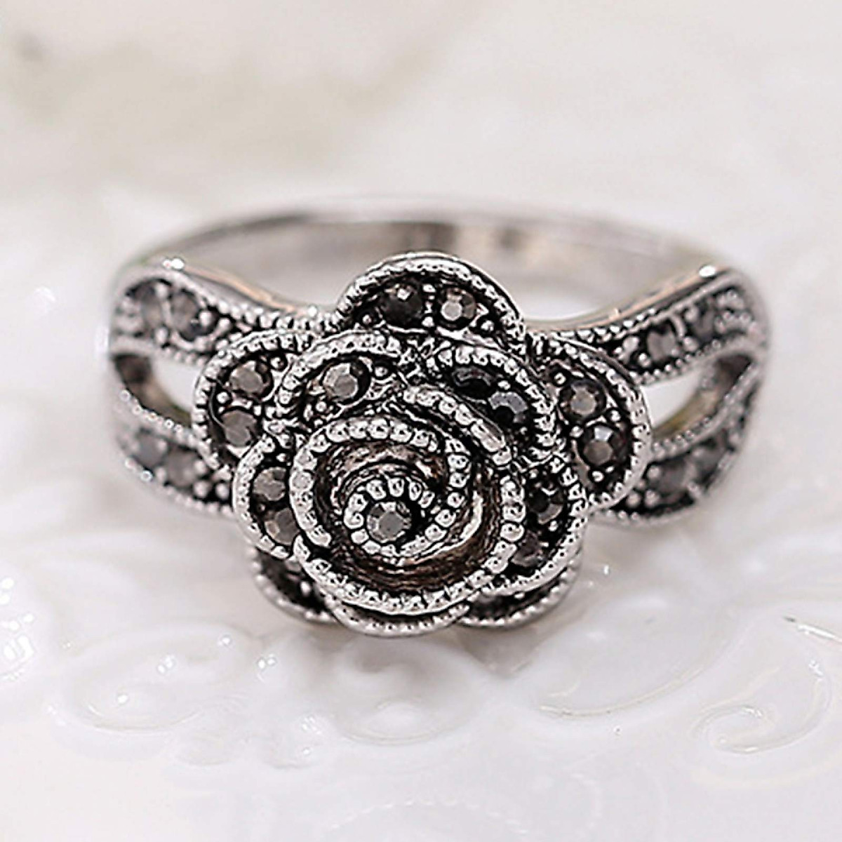 SANWOOD Rings, Engagement Wedding Women Girl Wedding Cute Ring Vintage Rose Flower Shiny Rhinestone Inlaid Finger Cute Ring - Antique Silver US 7
