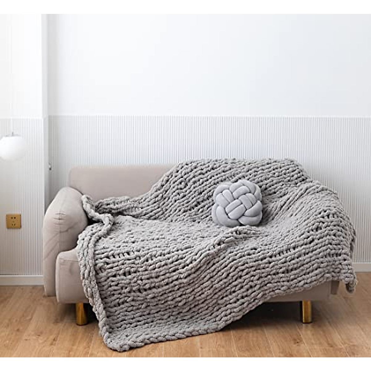 Chunky Knit Blanket Soft Chenille Yarn Knitted Throw Blanket 50"X60" Handmade Cable Warm Thick Giant Blanket for Couch Bed Trips (Light Grey, Throw 50"X60")
