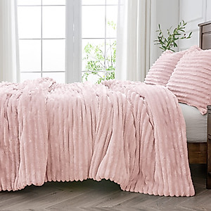 BEDELITE Fleece Queen Comforter Set -Super Soft & Warm Fluffy Pink Bedding, Luxury Fuzzy Heavy Bed Set for Winter with 2 Pillow Cases