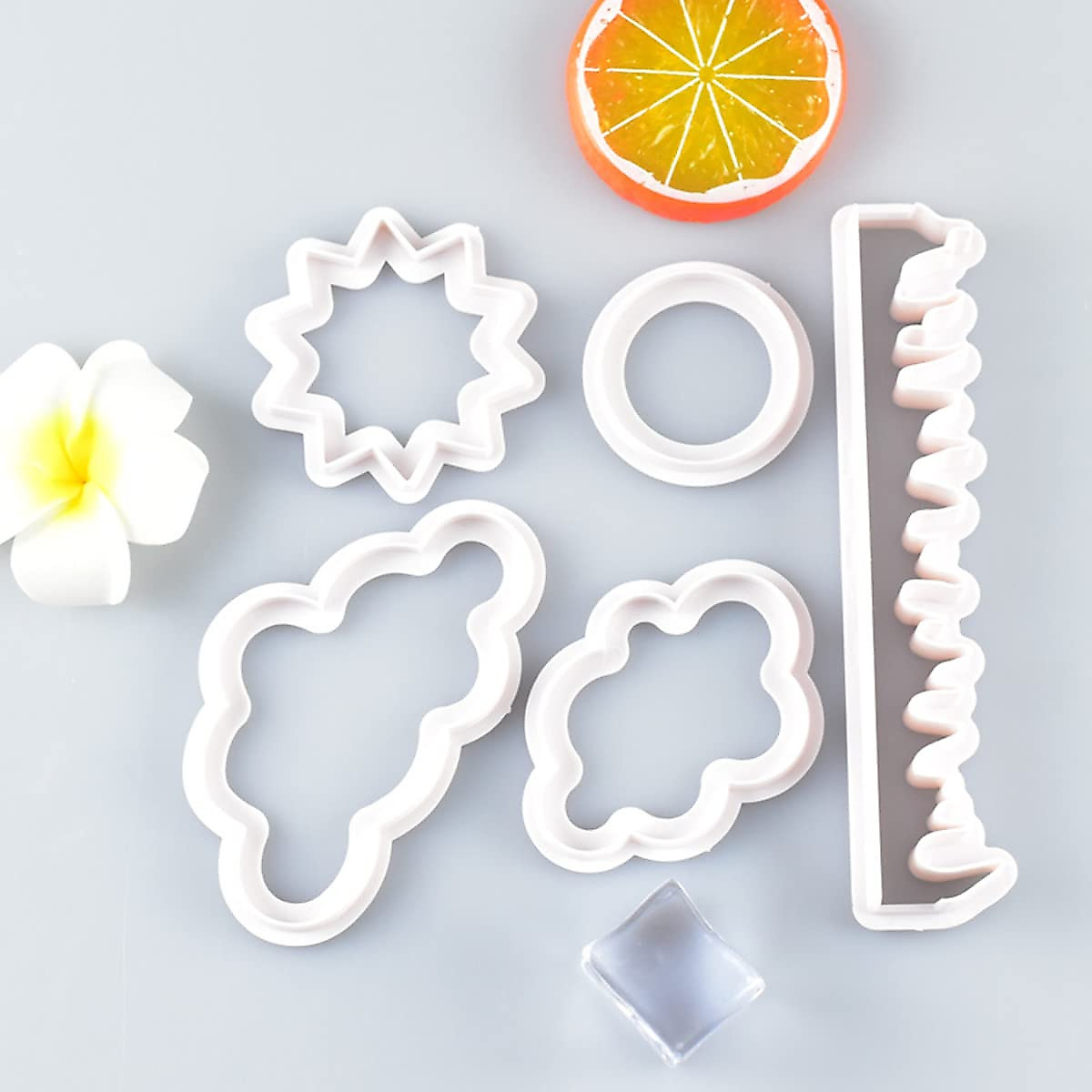 Serduobi 10 Pcs Cloud Cookie Cutters Cloud Cutters Set Sun Baking Molding Grass Cake Decorating Mini Sun Cutters for DIY Cake Fondant Decorating