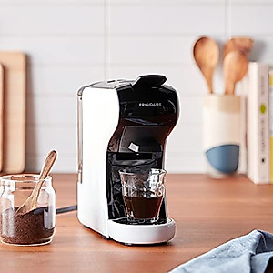 FRIGIDAIRE ECMN103-WHITE Multi Capsule Compatible Coffee Maker-Nespresso Dolce Gusto and Grounds, White