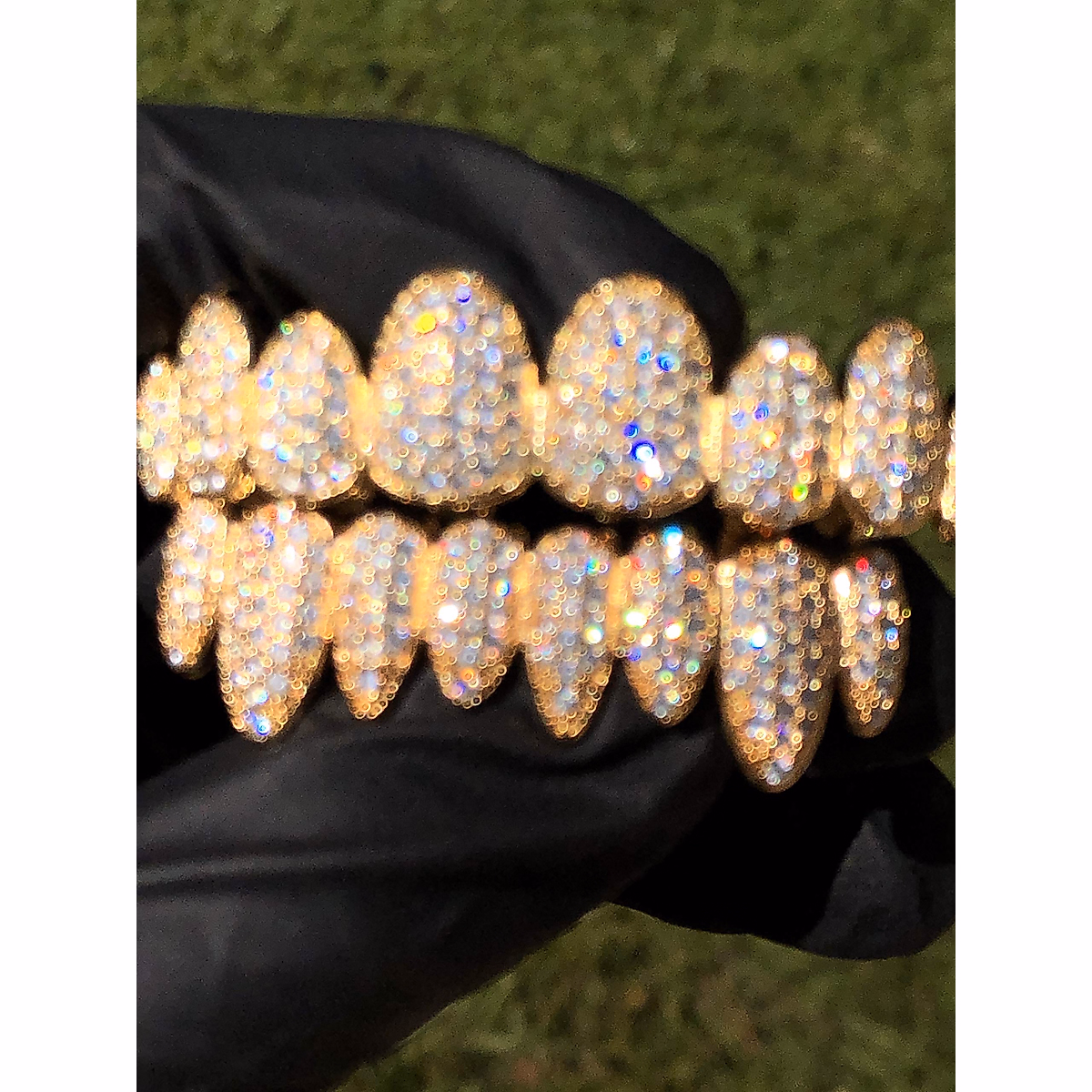 14k Iced 1.2 ct CZ Set 8 Teeth Joker Gold Grillz for Mouth Top Bottom Hip Hop Teeth Grills for Teeth Mouth Grillz for Mouth Top Bottom Set (Gold)