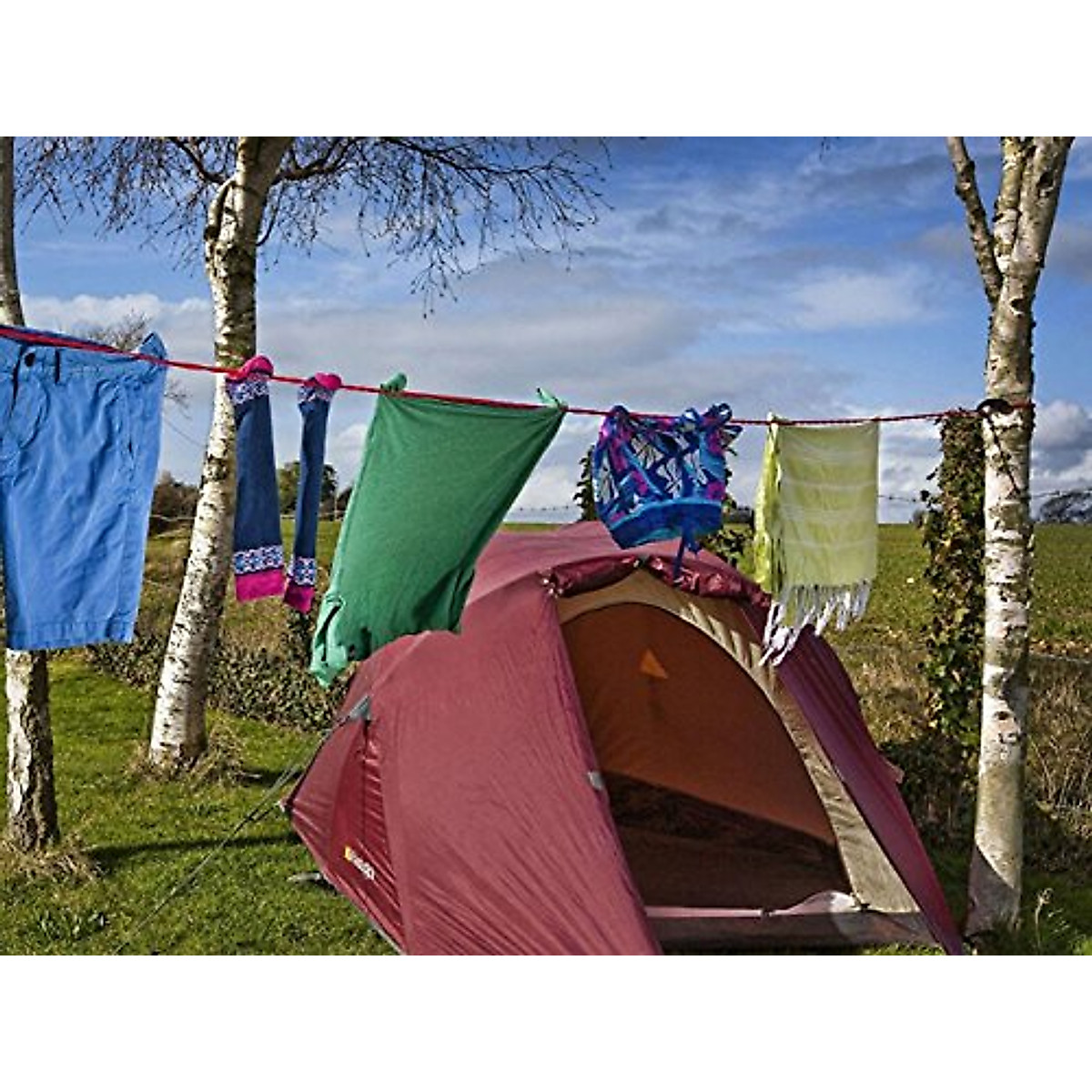 Travel Clothesline Multifunctional Elastic Cord Compact Bungee Clothesline Travel Bungee Clothesline Travel Laundry Clothesline Kit with Two Twist Ties for Campers Boaters Hikers Travelers