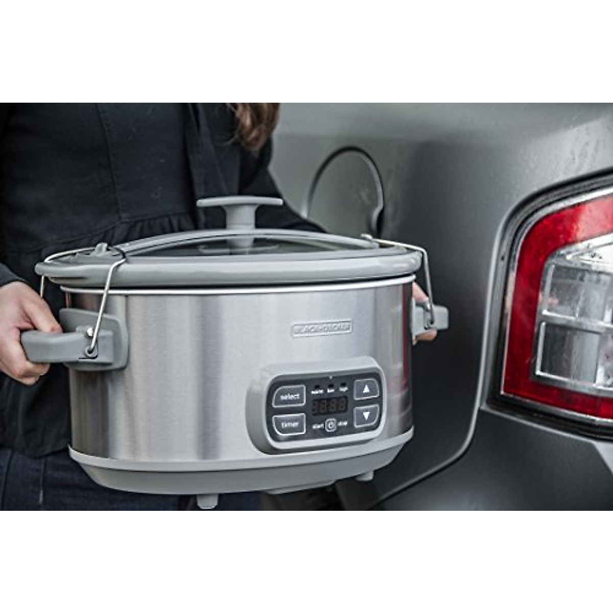 BLACK+DECKER SCD1007 7 Quart Programmable Slow Cooker with Digital Timer, Portable with Locking Lid, Stainless Steel