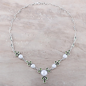 NOVICA Artisan Handmade Cultured Pearl Peridot Pendant Necklace Sterling Silver Link India Gemstone Birthstone [necklace 18.75 in L x 0.5 in W Pendant(s) 1.2 in L x 1 in W x 0.3 in D] ' Full Moon