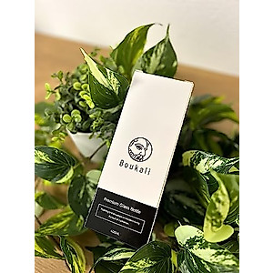 Boukali 400ML Glass Water Bottle With Magnetic Leather Strap/Silicone Sleeve/Leak Proof BPA Free (Green)