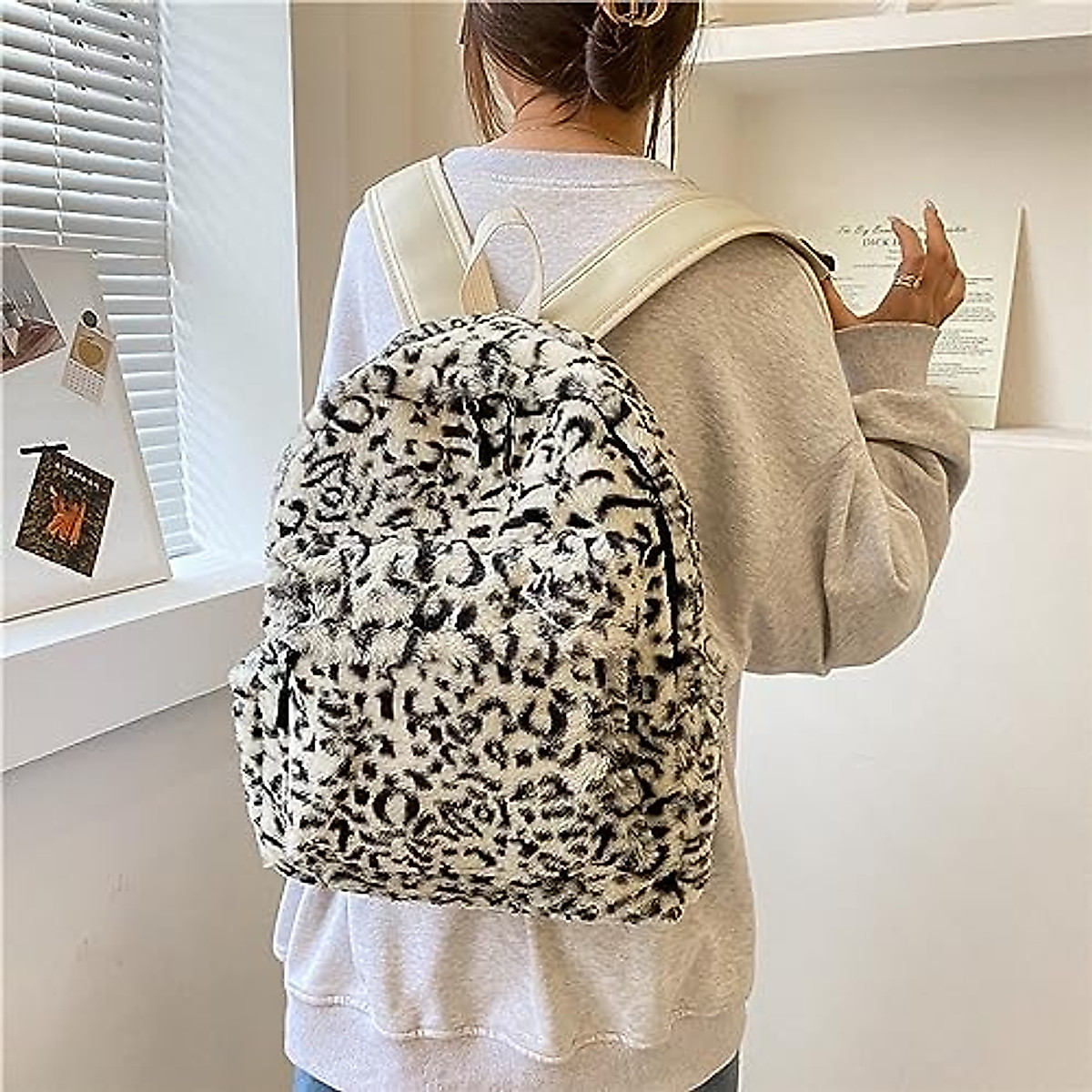 JHTPSLR Leopard Furry Backpack Soft Plush Backpack Fuzzy Backpack Book Bags Trendy Backpack Cute Stylish Winter Casual Daypack (Black)