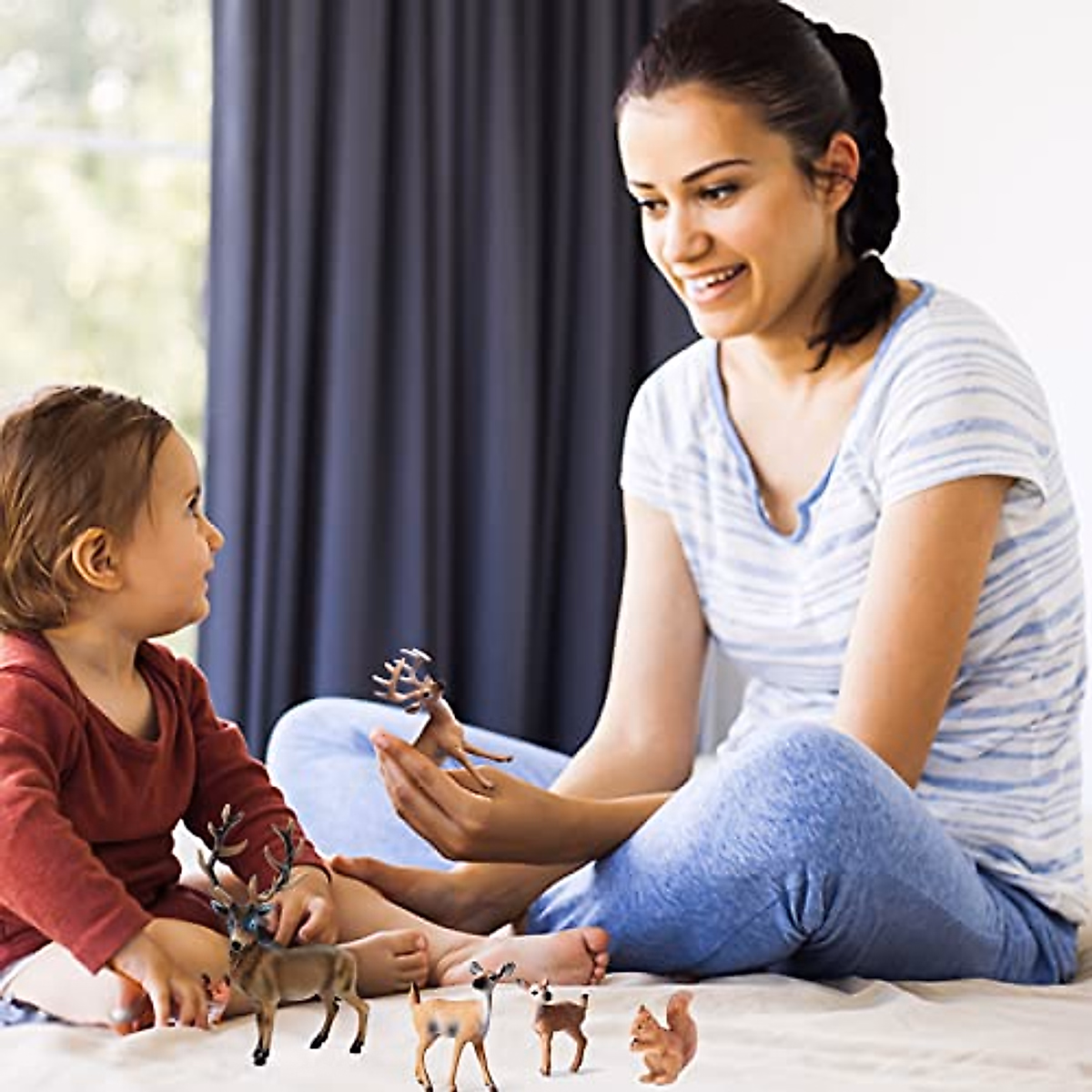 SIENON 7Pcs Forest Animals Figures Toys, Woodland Animals Figurines, Miniature Animals Toys with Deer Family, Elk, Fox, Rabbit, Squirrel for Woodland Theme Cake Cupcake Toppers Christmas Party Décor