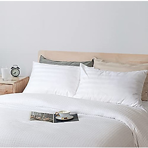 Pillow Cases Standard Size, 100% Egyptian Cotton Pillow Protectors with Zipper, 400 Thread Count Sateen Weave White Pillowcases Standard Size Set of 2, Premium Quality Pillow Covers for Home/Hotel