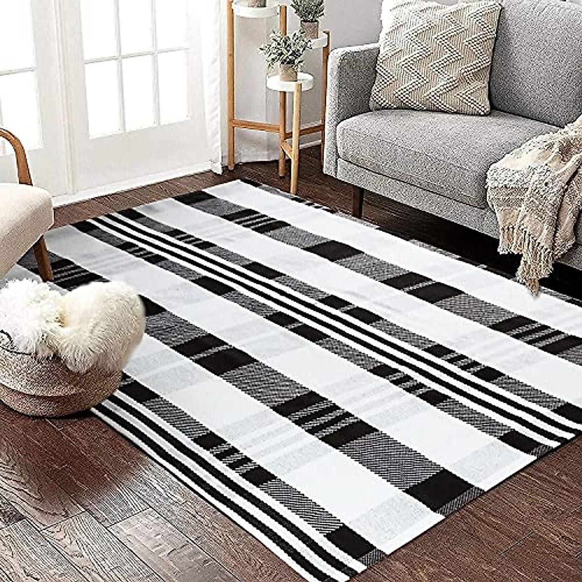 Buffalo Plaid Outdoor Rug Doormat 3'x5' Cotton Woven Black and White Checkered Rugs Machine Washable Stripe Area Rug Indoor Outdoor Carpet Layered Door Mats for Farmhouse Living Room Porch Bedroom