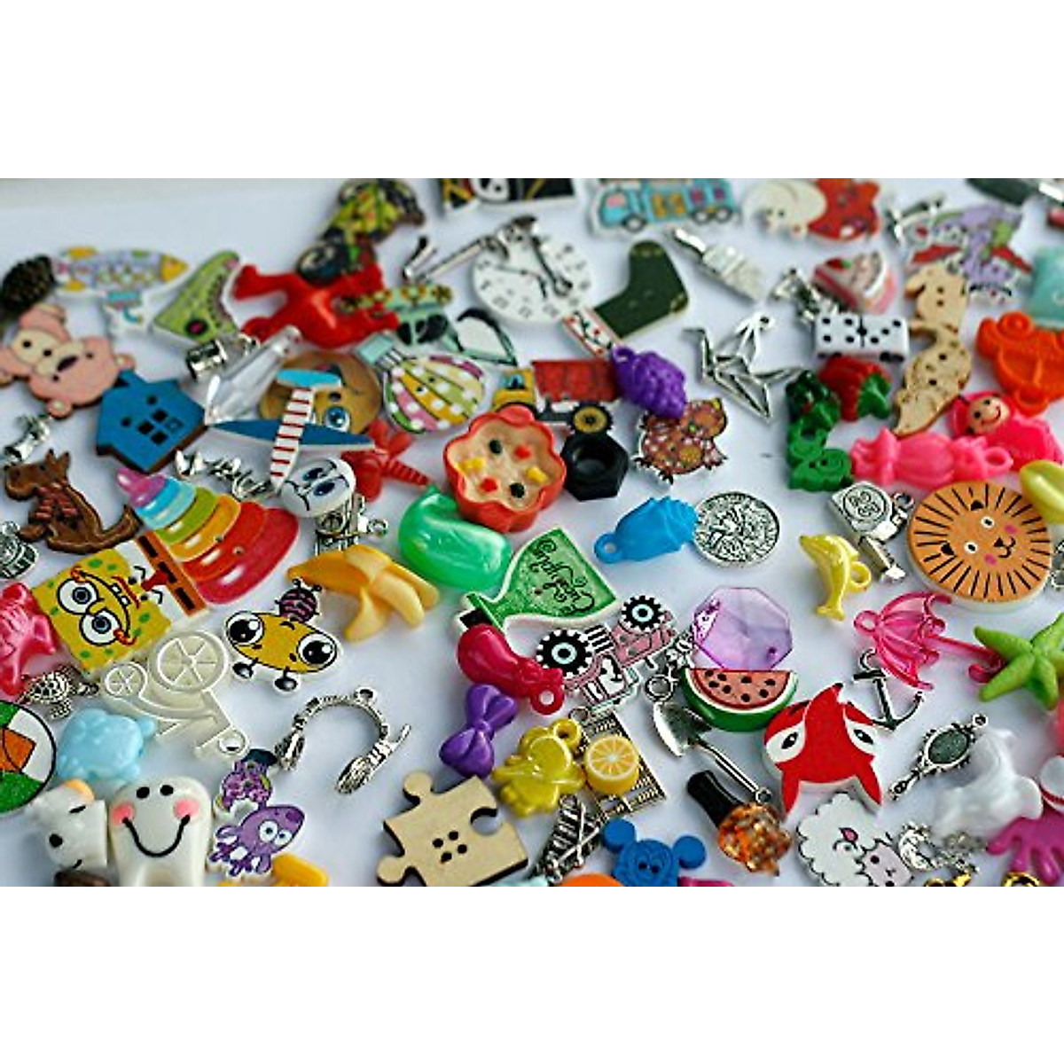 TomToy Small Mixed I Spy Trinkets for I Spy Bag/Bottle, DIY Projects, Crafts, Scrapbooking, 1-3cm, Set of 20 trinkets