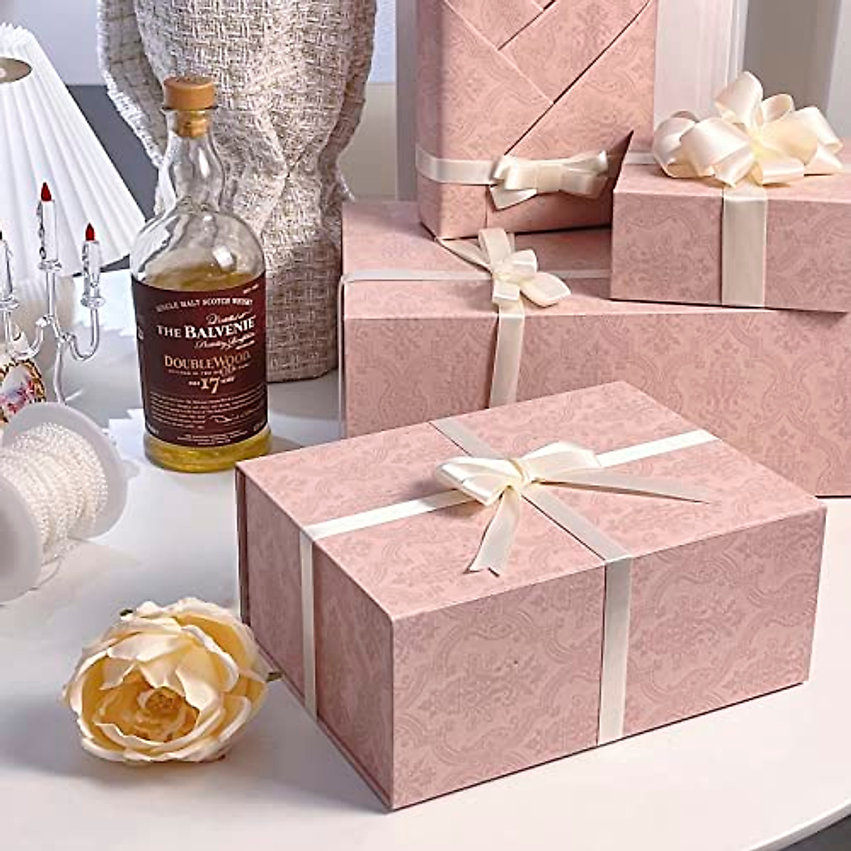ISUKA Collapsible Gift Box 9.8"x7.5"x4.1" with Magnetic Lid, Groomsmen Bridesmaid Proposal Gift Box for Valentine, Proposal, Wedding, Birthdays(Light Pink)