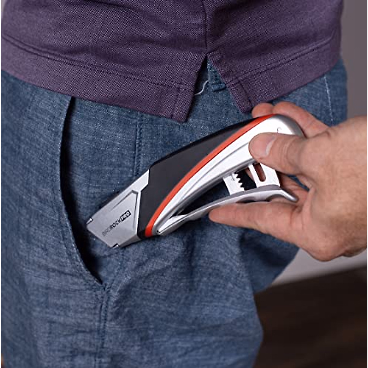 BIRDROCK HOME 1pk Professional Safety Utility Knife - Retractable - Heavy Duty Box Cutter - Safe Blade Lock - Extra Blades - Ergonomic Grip