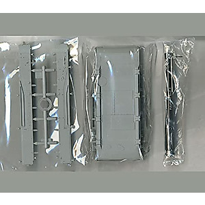 FMOCHANGMDP Fighter 3D Puzzles Plastic Model Kits, 1/48 Scale US F4U-5N Corsair Fighter Model, Adult Toys and Gift, 8.5 x 10.3Inchs