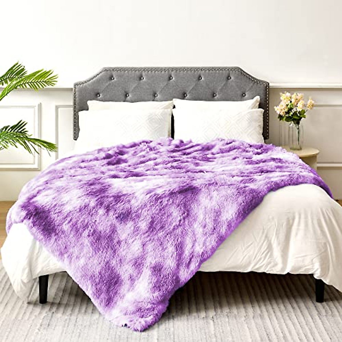 Exclusivo Mezcla Twin Size Faux Fur Bed Blanket, Super Soft Fuzzy and Plush Reversible Sherpa Fleece Blanket and Warm Blankets for Bed, Sofa, Travel, 60X80 inches, Purple