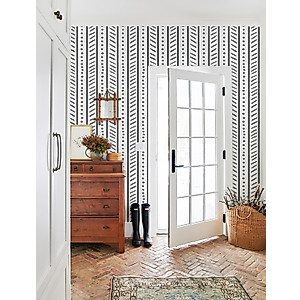 CiCiwind Wood Peel and Stick Wallpaper Shiplap Removable Self Adhesive Wallpaper Wood Contact Paper Herringbone Textured Wall Paper Decorative Walls Covering Home Decoration 197"×15.7"