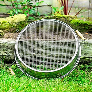 IDSWorld Galvanized Garden Sieve Compost Dirt Soil Shifter Round Riddle Screen Pan Strong Mesh Wooden Handles with Plastic Gardening Scoop
