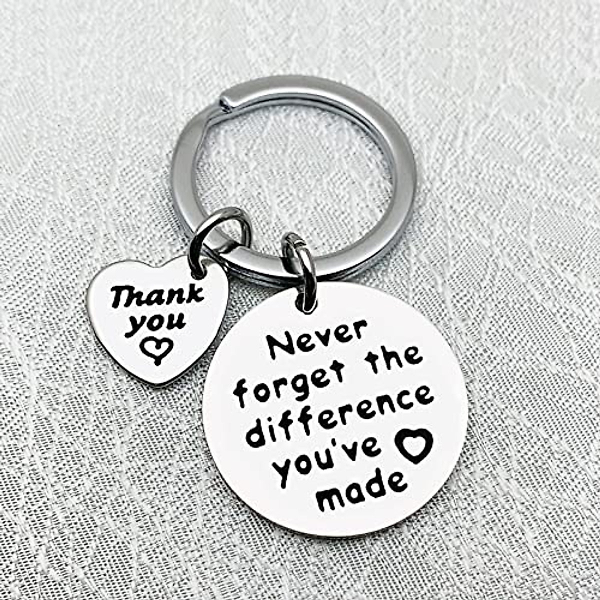 YALLNASL Coworker Leaving Retirement Keychain Gifts for Women Men Never Forget the Difference You've Made Keyring for Colleague Co-worker Going Away Appreciation Gift