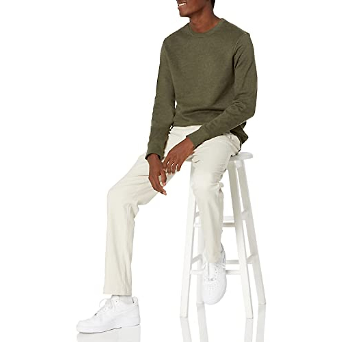 Amazon Essentials Men's Athletic-Fit Casual Stretch Chino Pant (Available in Big & Tall), Stone, 40W x 32L