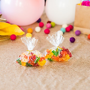 200 pack Clear Plastic Cellophane Bags 4x6 Goodie Bags Cookie bags | Candy Bags | Treat Bags with Ties | Clear Gift Bags with 4” Twist Ties!