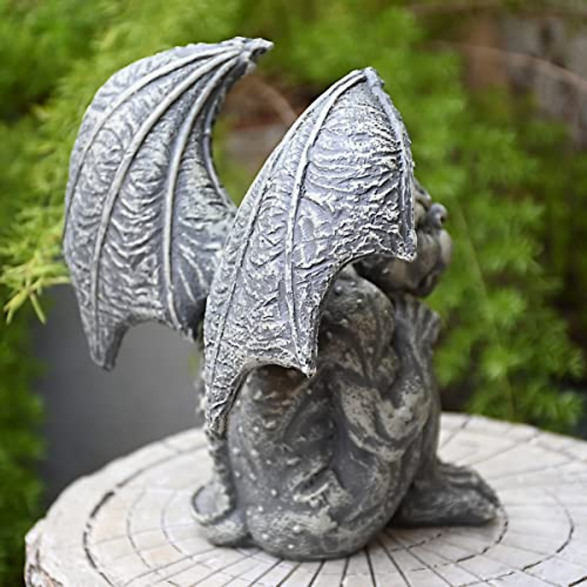 OwMell Gargoyle Statue Garden Guardian Sculpture Figurine Gothic Indoor Outdoor Garden Decor Statue, Sitting with Hands on Knees 7 Inch