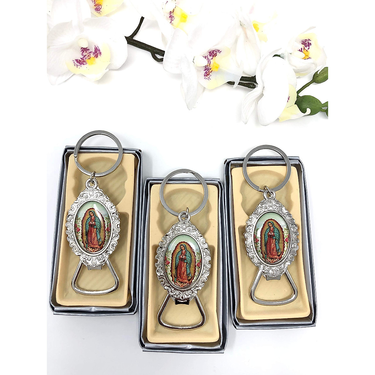 12 PCS Our Lady of Guadalupe Favor Baptism First Communion Memory Gift Silver Keychains With Bottle Opener /Recuerdos De Mi Bautizo/Primera Comunion Nuestra Virgen De Guadalupe Llaveros