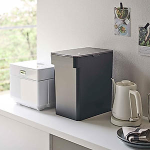 Yamazaki Industries 5424 Airtight Rice Bin, 22.0 lbs (10 kg), Measuring Cup Included, Black, Approx. W 12.0 x D 7.8 x H 12.2 inches (30.7 x 19.7 x 31.2 cm), Tower, Moisture and Oxidation Prevention