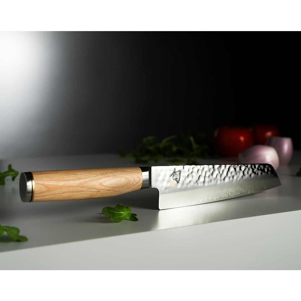 Shun Premier Blonde 6.5" Master Utility Knife, Handcrafted Japanese Knife, VG-MAX Core with Damascus Stainless Steel Cladding, Pakkawood Handle, Precision and Sharpness for Professional and Home Chefs