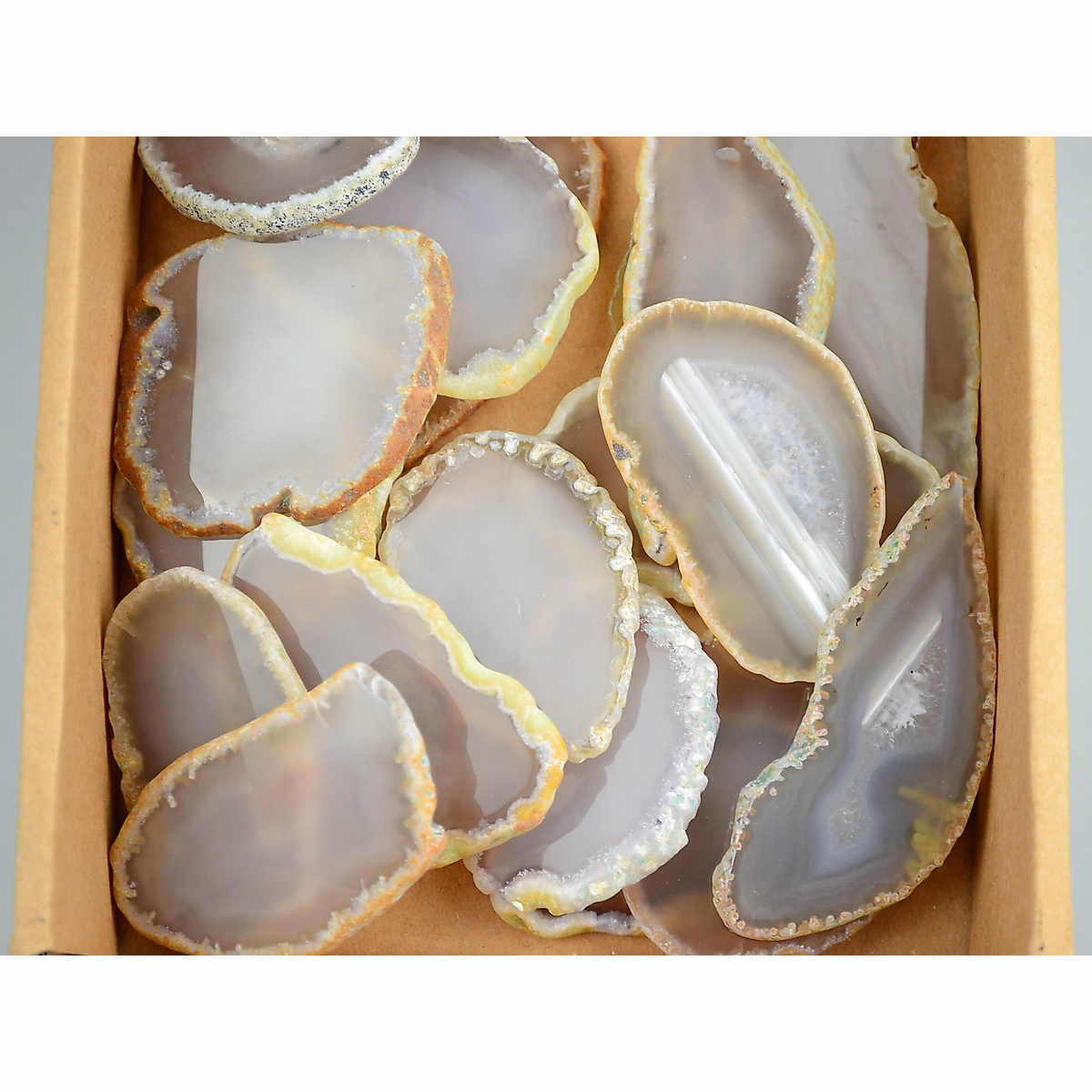 30 Pieces Agate Slices Stone Slab 2"-3" in Length for Wedding Name Cards Namecards Place Cards - White/Grey