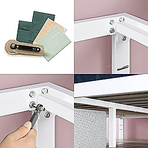 ZINUS Mia Metal Platform Bed Frame / Wood Slat Support / No Box Spring Needed / Easy Assembly, White, Full