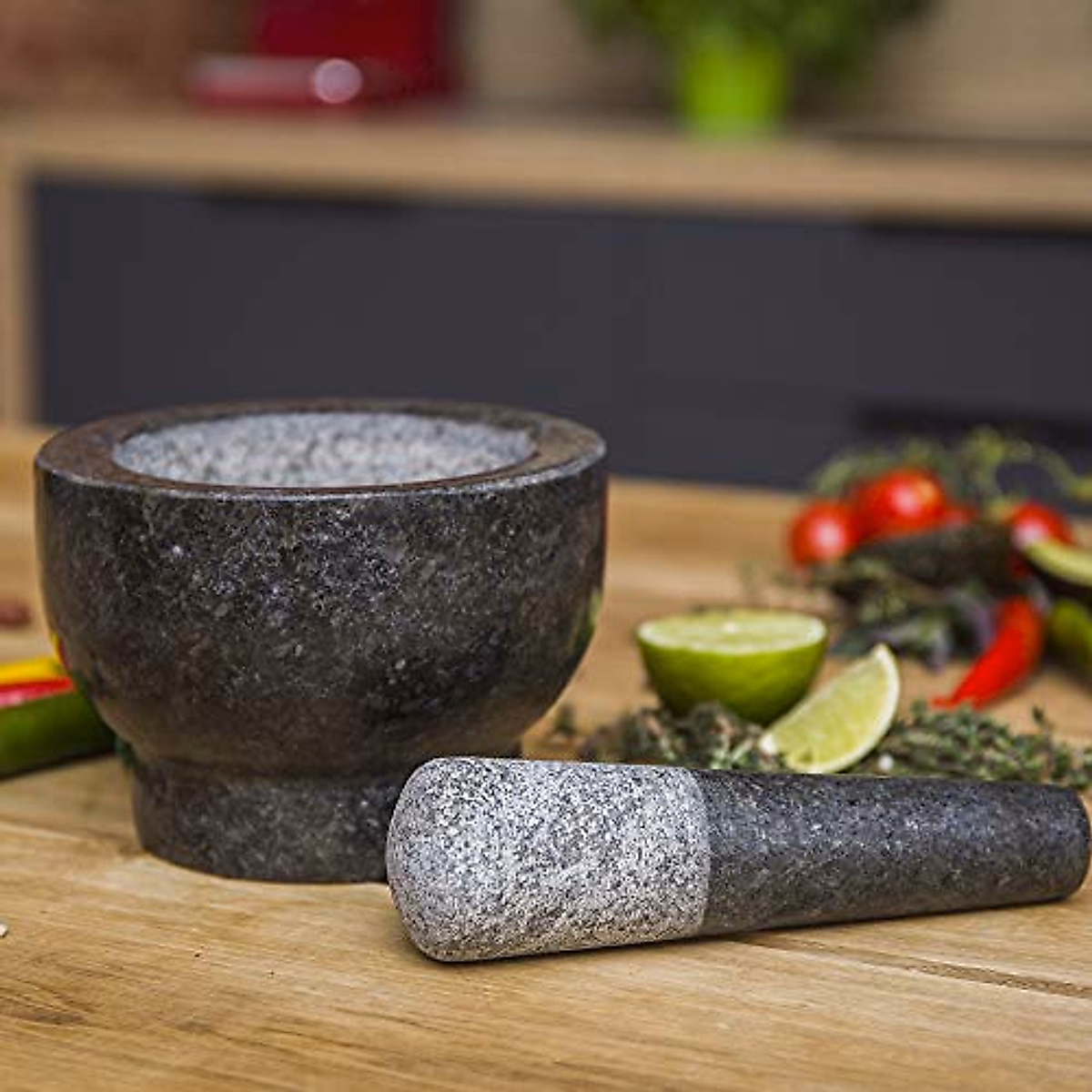 ChefSofi Mortar and Pestle Set - Black Polished Exterior - 6 inch - 2 Cup Capacity