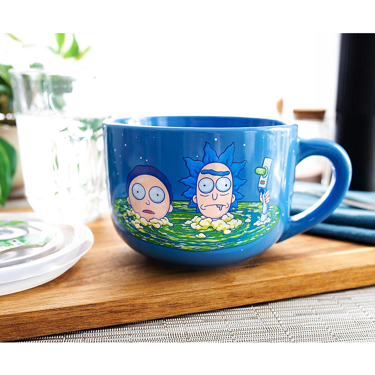 Silver Buffalo Rick and Morty Ceramic Soup Mug with a Vented Plastic Lid, 24 Ounces