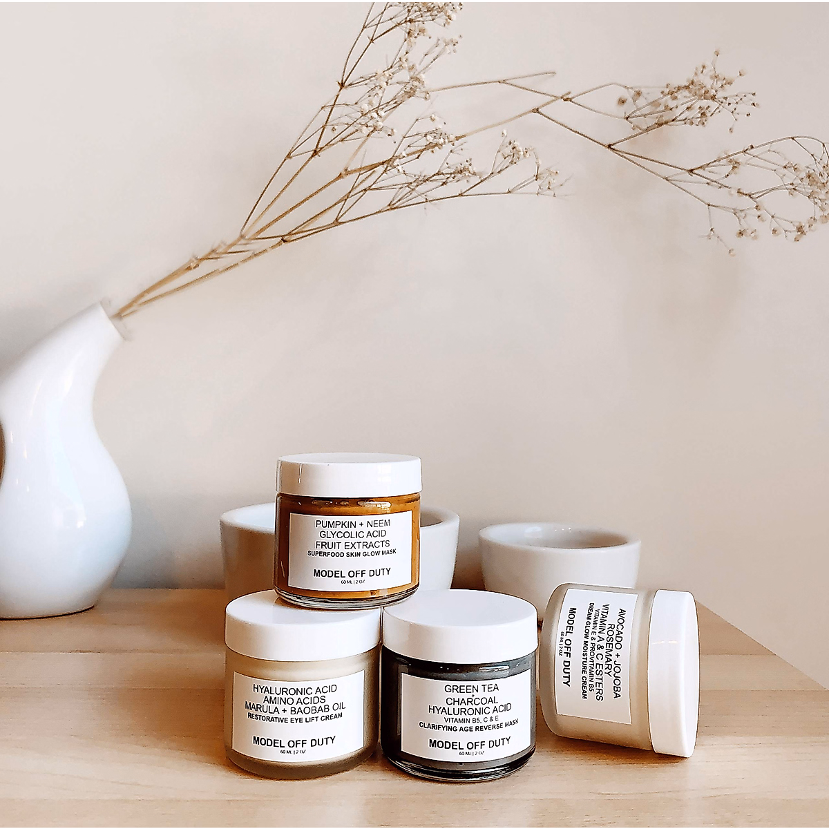 Model Off Duty Beauty Superfood Skin Glow Mask | Exfoliating Brightening Face Mask | Antioxidant Replenishing Facial Mask with Pumpkin, Neem, AHA, Fruit Extracts, Vitamin C, E | 2.0 oz