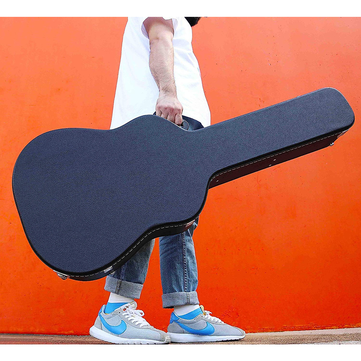 Gearlux Dreadnought Acoustic Guitar Hardshell Case with Accessory Compartment - Black