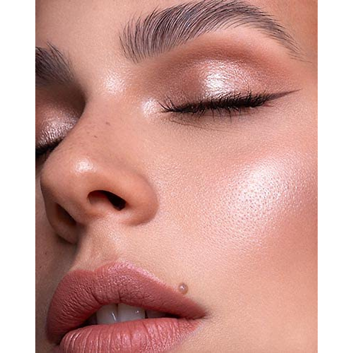 Catrice | More Than Glow Powder Highlighter | Silky Soft Texture for a Subtle Glow | Vegan & Cruelty Free (020 | Supreme Rose Beam)