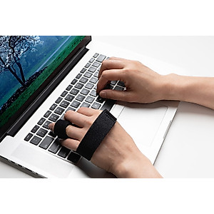 T.ONKI Set of 2 Mallet Finger Splint w/ Hand Support Brace, Trigger Finger w/ 2 Free Gel Sleeves & Built-in Aluminium Bar Fit All Fingers, Universal Right vs. Left Hand Straightener for Pain Relief & Injuries - 2 Pack