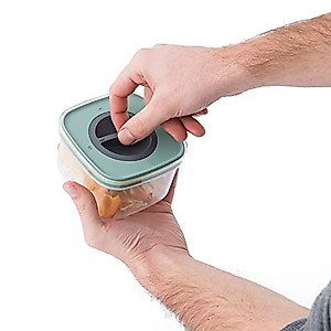 Berghoff LEO PP 2Pc Smart Seal Food Container 0.42 qt, 1.7 qt, Airtight Lid, Silicone Ring, Stackable, Twist Lock, Maximizes Storage Space