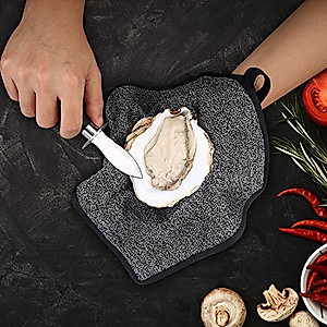 WENDOM Cut Resistant Oyster Shucking Cloth use with Oyster Knife Shucker Opener or Kicthen knives Permium Level 5 Protection Food Grade with 2pcs Hanging Hooks