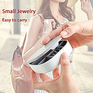 HoazHoald Small Travel Jewelry Case Mini Travel Jewelry Organizer Portal Travel Jewelry Box Travel Jewelry Storage Small Earring Ring Necklace Case Organizer Box for Women Kids with Mirror (White)