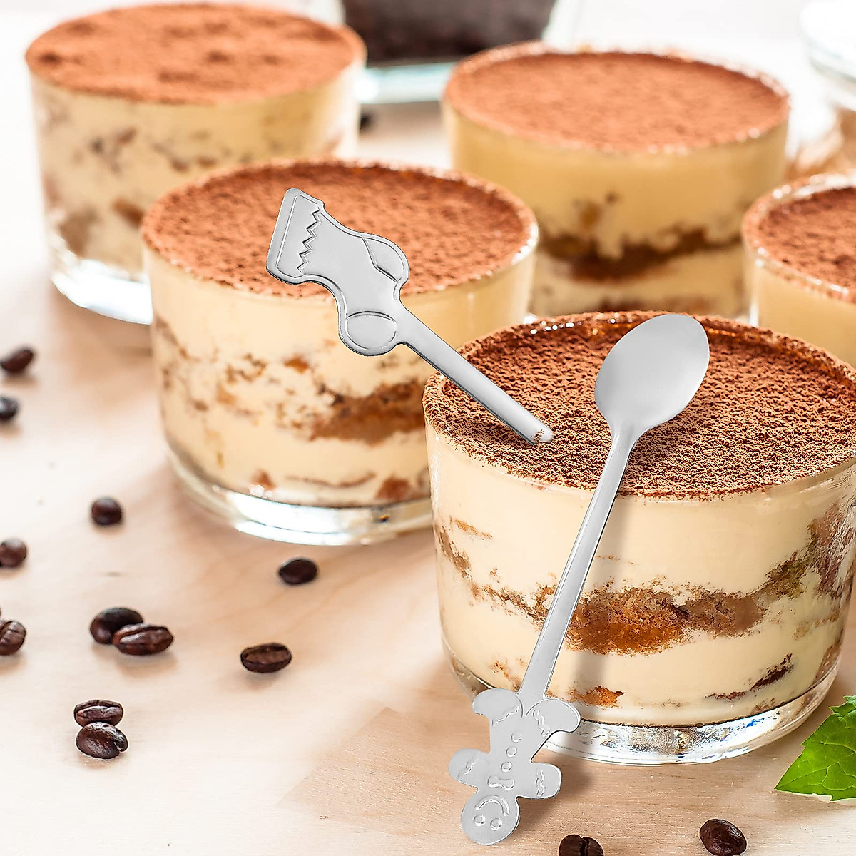 16 Pieces Christmas Spoon Set Christmas Stirring Spoon Creative Stainless Steel Coffee Spoon Tea Spoon Soup Spoon Dessert Spoon for Stirring Drink Mixing Milkshake Jam (4 Styles) (Silver)