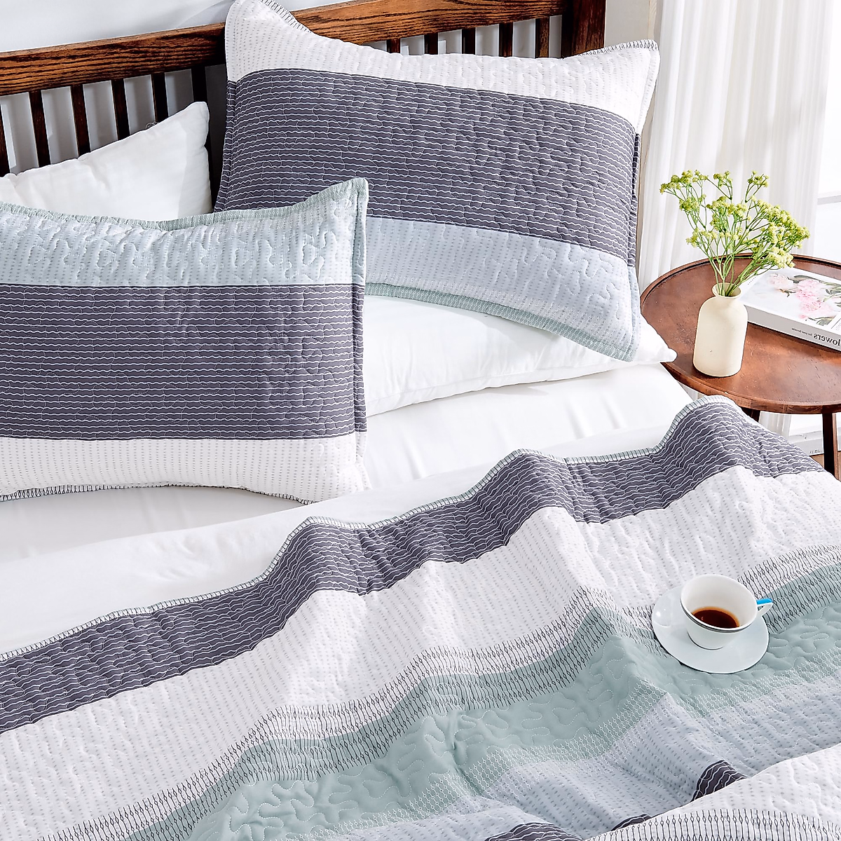 Andency Stripe Quilt Set Twin(68x86Inch), 2 Pieces (1 Striped Quilt and 1 Pillowcase) Mint Green Patchwork Striped Bedspread Coverlet Set, Soft Microfiber Stitched Quilt Bedding Set