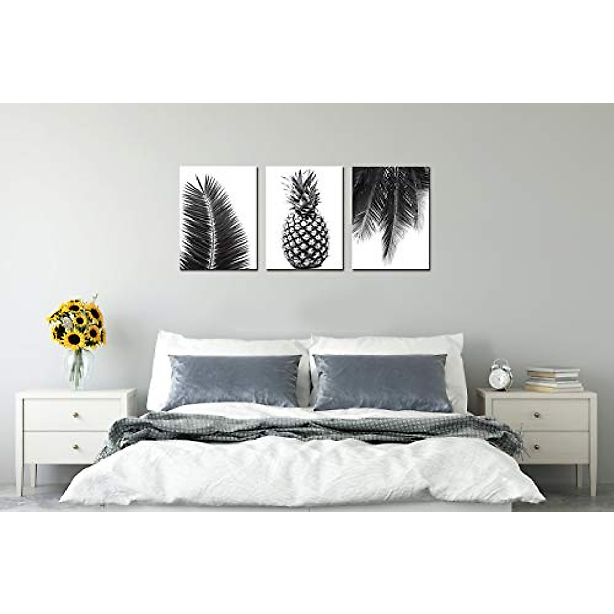 Nachic Wall - 3 Piece Black and White Canvas Wall Art Hawaii Pineapple Tropical Leaves Picture Painting on Canvas for Bedroom Bathroom Wall Decor Stretched Canvas Wrapped Ready to Hang