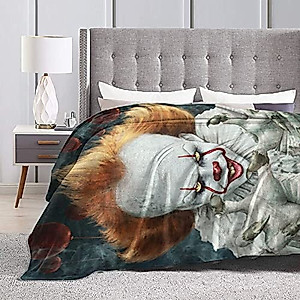 Clown Ultra-Soft Micro Fleece Blanket Throw Fuzzy Lightweight Hypoallergenic Plush Bed Couch Living Room
