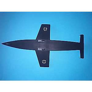 AMP 72-014 - 1/72 -"Silbervogel Third Reich sub-Orbital Bomber Scale Model kit