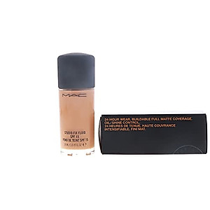 MAC Studio Fix Fluid Foundation SPF 15 NC45