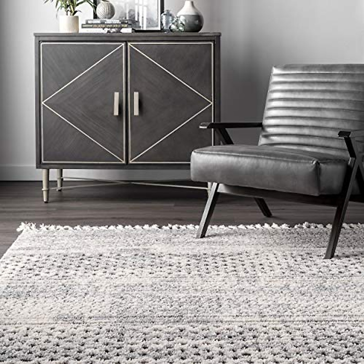 nuLOOM Lira Textured Geometric Tassel Area Rug, 9' x 12', Grey