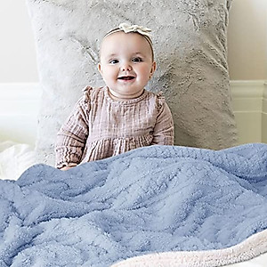 DEZANBO Baby Blanket for Boys Girls, Stylish 3D Sherpa Fleece Baby Blankets for Newborn Infants,30”X 40”-Super Soft Fluffy Warm Cozy Plush Fuzzy,Great for Baby Showers,Blue