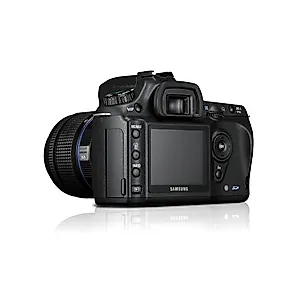Samsung GX-1S 6.3MP Digital SLR Camera with Schneider D-XENON 18-55mm Lens